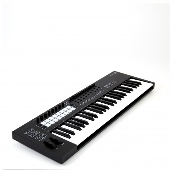 Novation Launchkey 49 MK3 - Secondhand at Gear4music