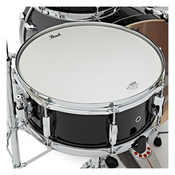 DISC Pearl Export 22'' Rock Drum Kit w/Free Stool, Jet Black at Gear4music