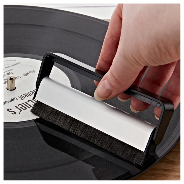 AVCOM Five Piece Record Care Set at Gear4music