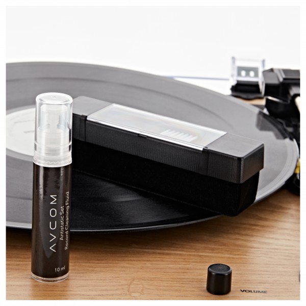 AVCOM Velvet Record Cleaning Set at Gear4music