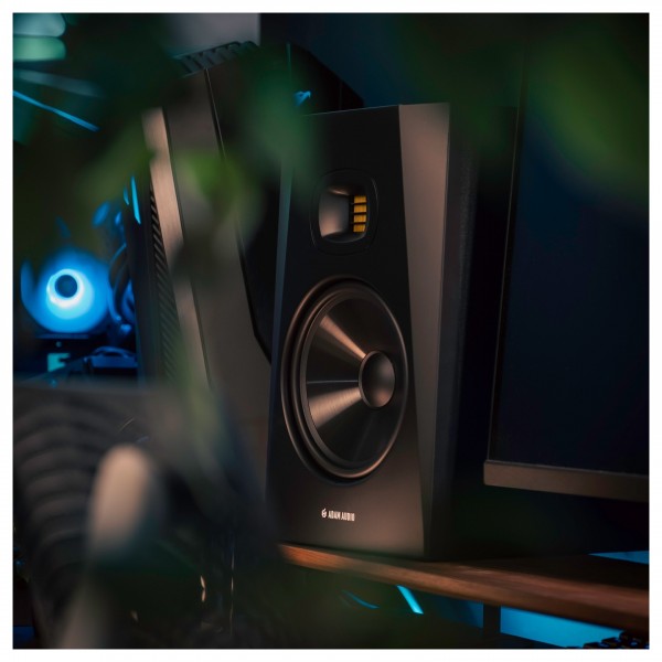 ADAM T8V Studio Monitors, Pair at Gear4music