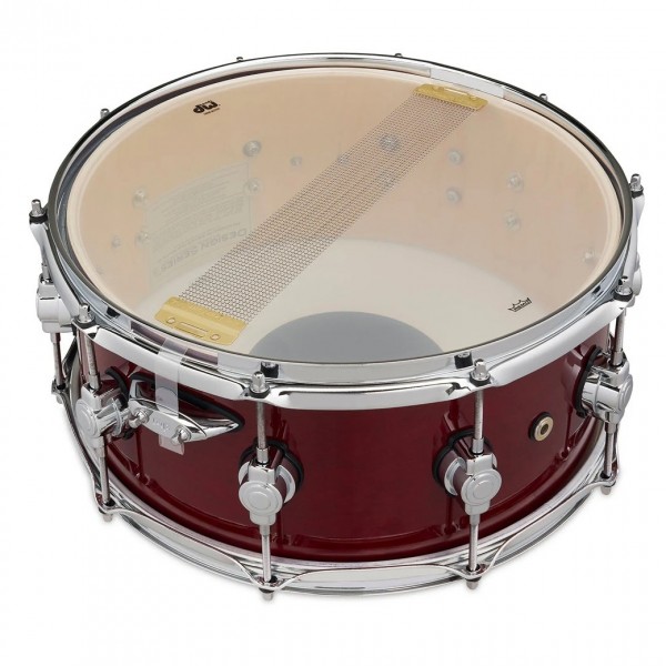 DW Design Series 14" x 6" Snare Drum, Cherry Stain at Gear4music