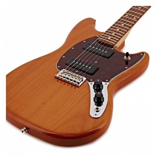 Fender Player Mustang Pack with Free 3 Months Fender Play at Gear4music