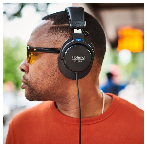 Roland RH-200 Monitor Headphones at Gear4music