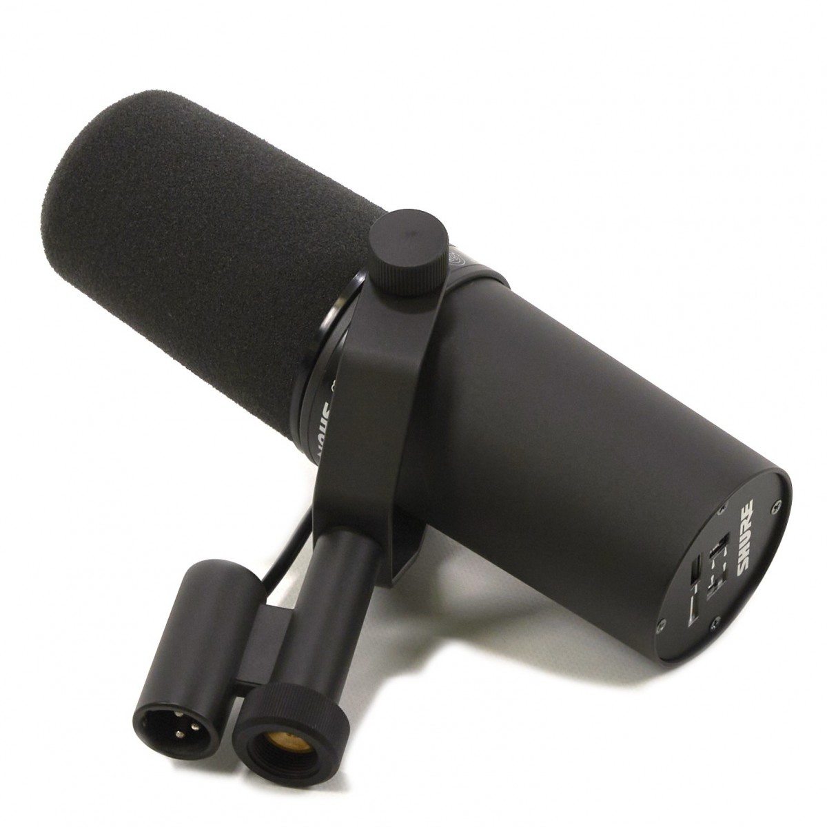 Shure SM7B Dynamic Studio Microphone - Secondhand at Gear4music