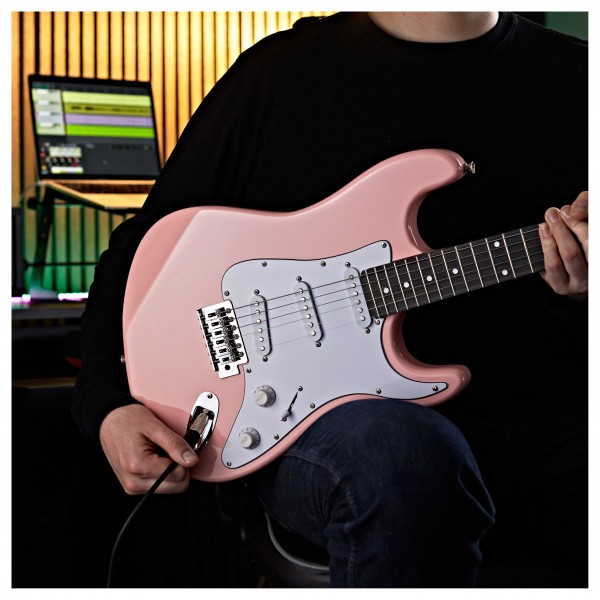 LA Electric Guitar Pink, 10W Guitar Amp & Accessory Pack at Gear4music