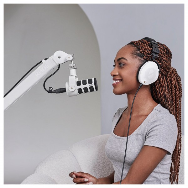 Rode PSA1 Plus Professional Studio Boom Arm, White at Gear4music