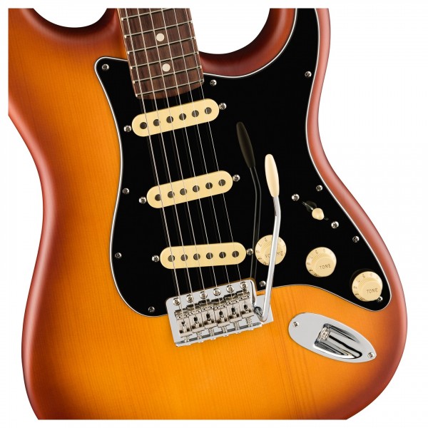 Fender FSR American Performer Gran Stratocaster, Roseenträgreppbräda ...