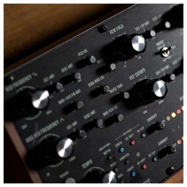 Moog Labyrinth Parallel Generative Analog Synthesizer at Gear4music