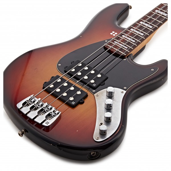 Sandberg California TM2 4-String, Soft Aged 3-Tone Sunburst at Gear4music