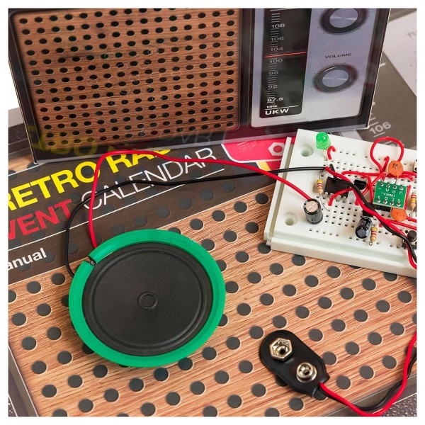 EIGHT Retro Radio Advent Calendar at Gear4music