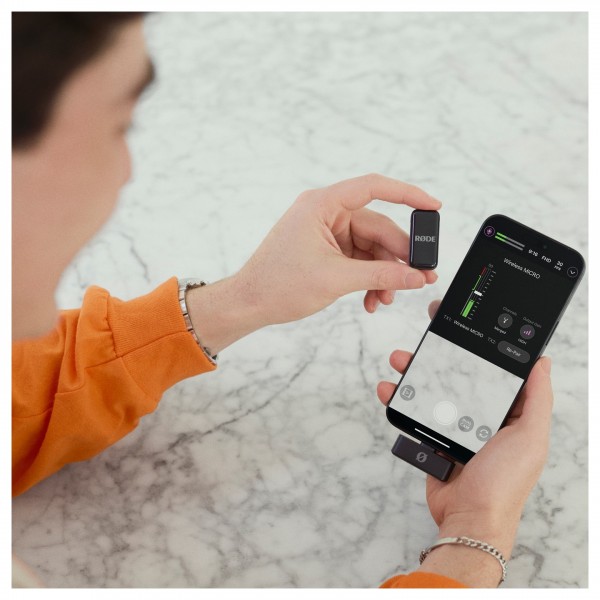 Rode Wireless Micro Lightning, Black at Gear4music