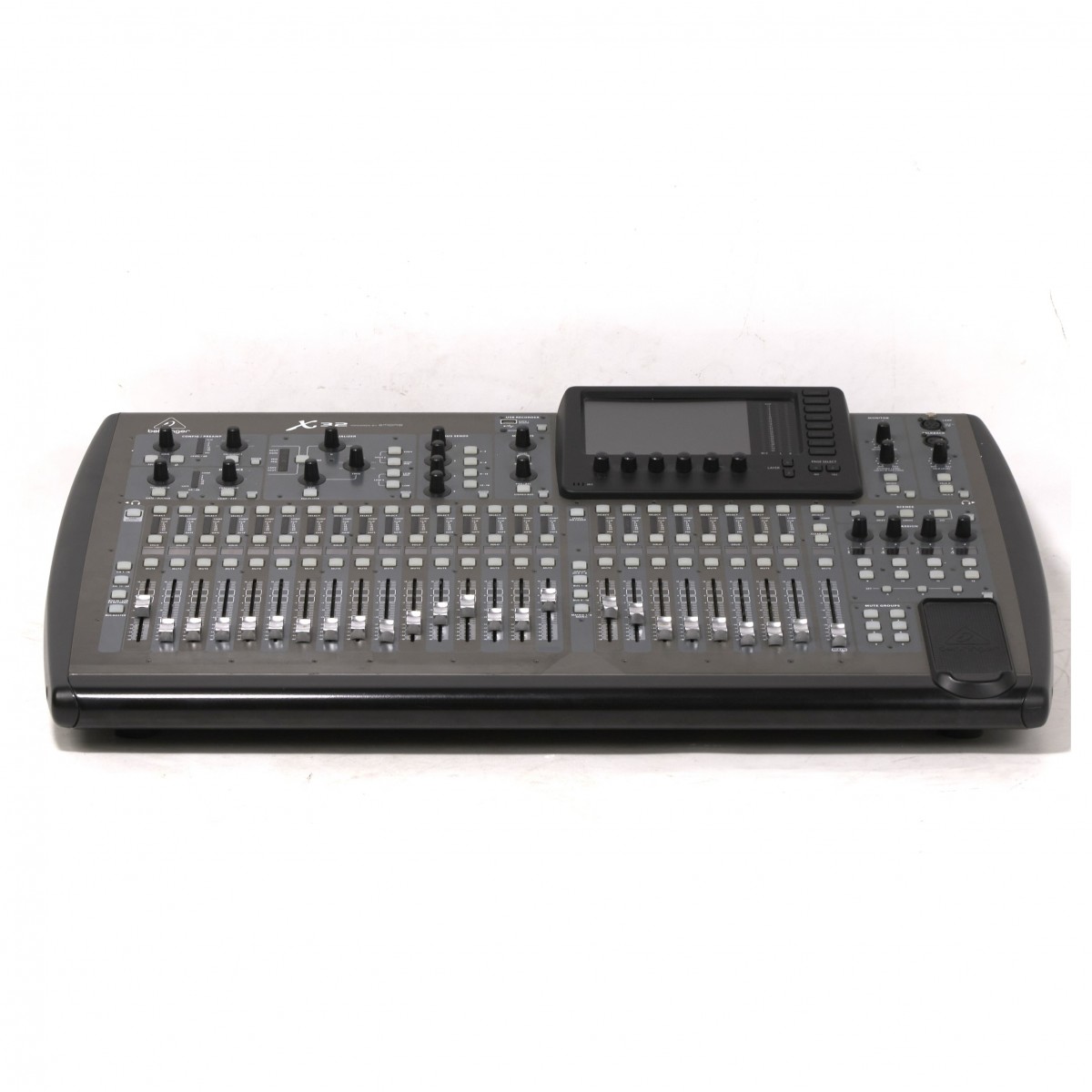 Behringer X32 32 Channel Digital Mixer - Secondhand at Gear4music