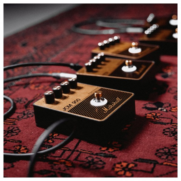 Marshall JCM 900 Amp Series Pedal at Gear4music