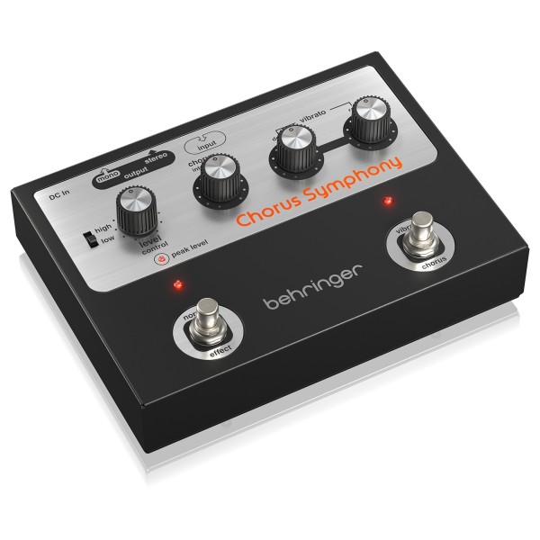 Behringer CHORUS SYMPHONY Vintage '70s Modulation Pedal at Gear4music