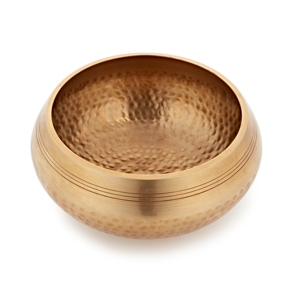 Gear4music Life Seven Piece Hammered Brass Singing Bowl Set at Gear4music