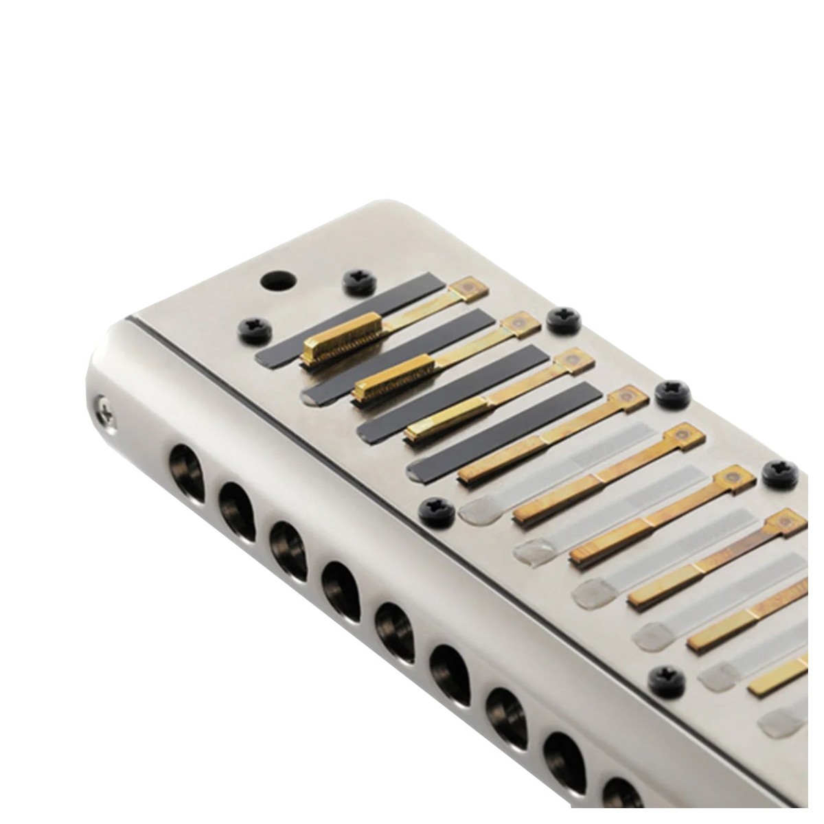 Suzuki Sirius Bass Chromatic Harmonica, C | Gear4music