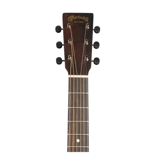 Martin 000-10E Retro at Gear4music
