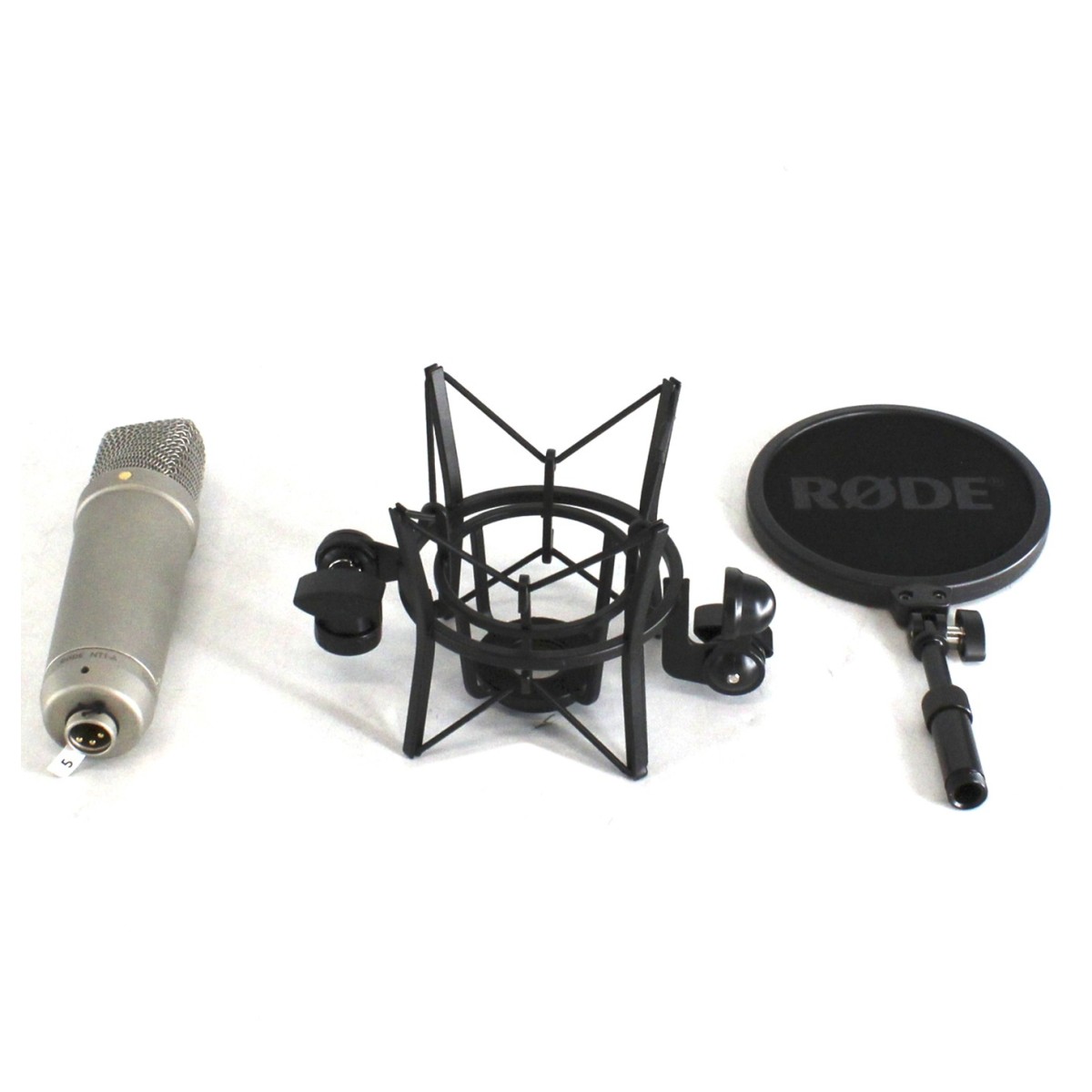 Rode NT1 5th Gen XLR and USB-C Studio Microphone, Silver - Secondhand ...