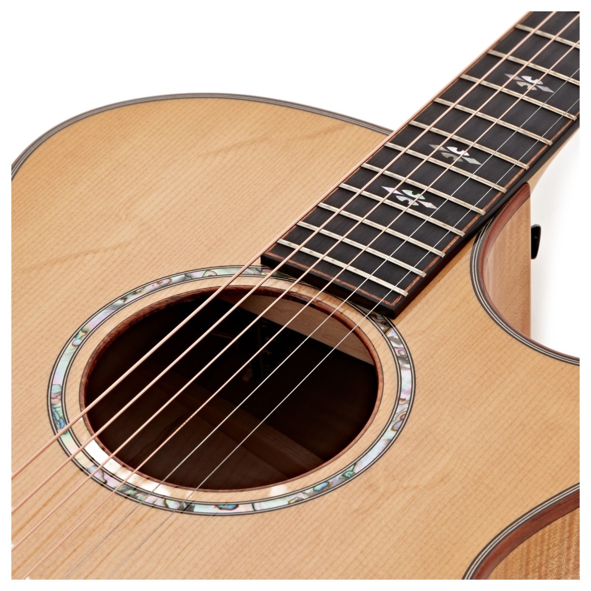 Taylor Custom Grand Auditorium, Bearclaw Sitka Spruce Top Flamed Maple ...