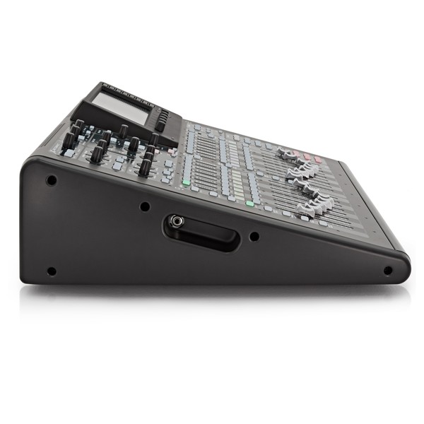 Behringer X32 COMPACT Digital Mixing Console at Gear4music