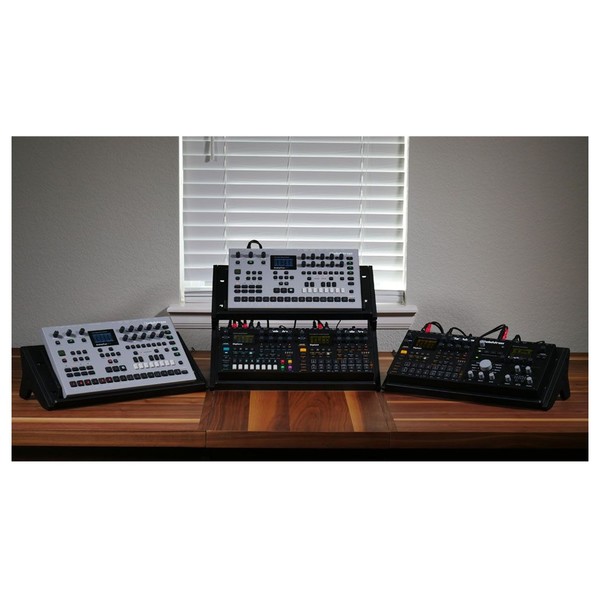 Ultimate Support MDS-100 Modular Device Stand at Gear4music