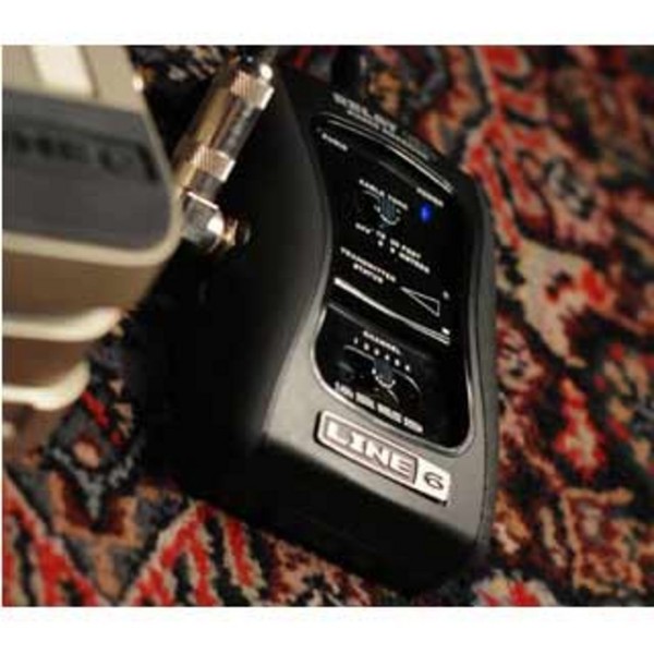 DISC Line 6 Relay G50 Wireless Guitar System at Gear4music