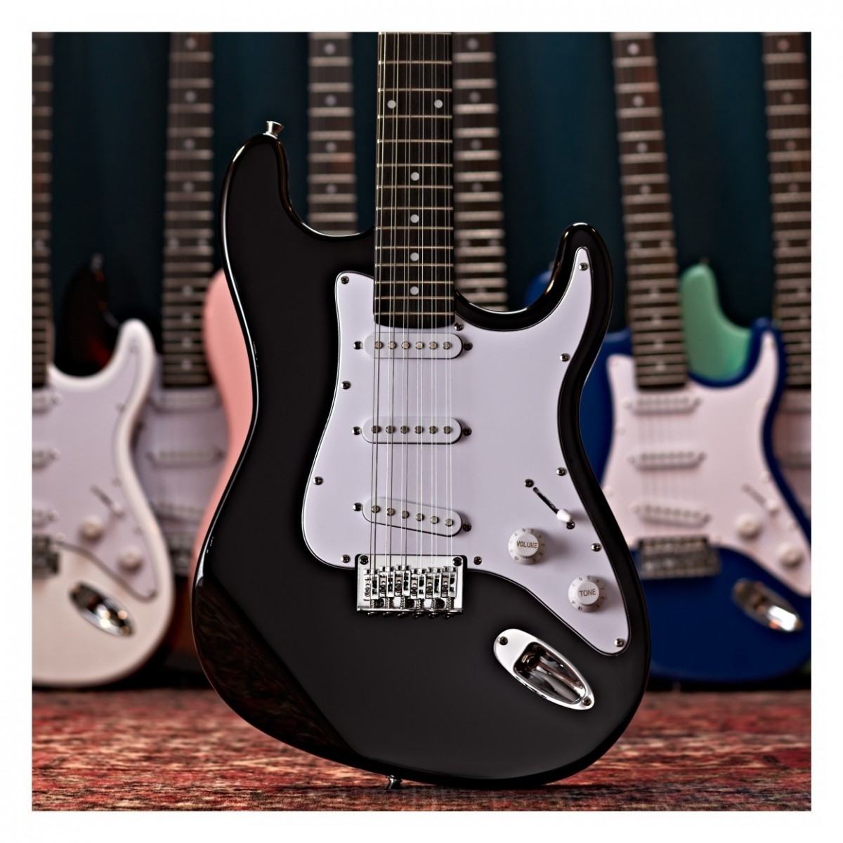 Electric Guitar LA by Gear4music Starter Pack Black at Gear4music