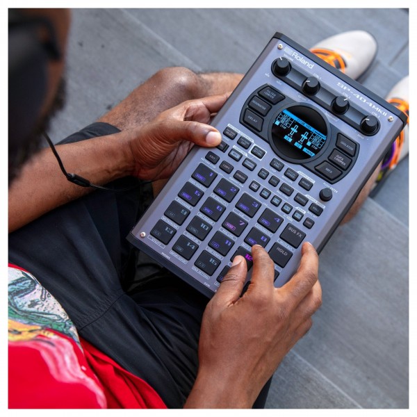 Roland SP-404 MKII Creative Sampler at Gear4music