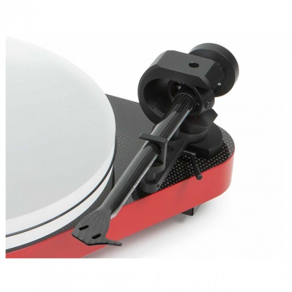 Pro-Ject RPM 5 Carbon Turntable w/ 9CC Tonearm, Red at AV.com