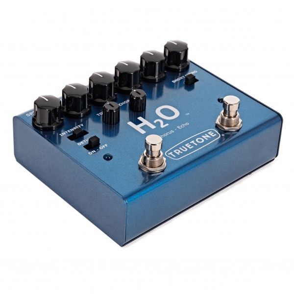 Truetone TT-V3H2O V3 H20 Premium Chorus & Echo Pedal at Gear4music