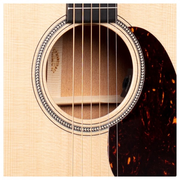 Martin GPC-16E w/ Fishman Matrix VT Enhance NT2 - Ex Demo at Gear4music
