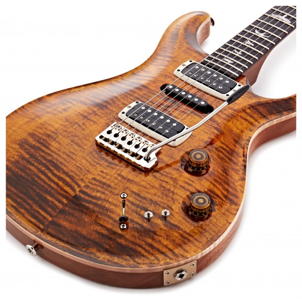 SOLD PRS Modern Eagle V, Yellow Tiger #0359275 at Gear4music