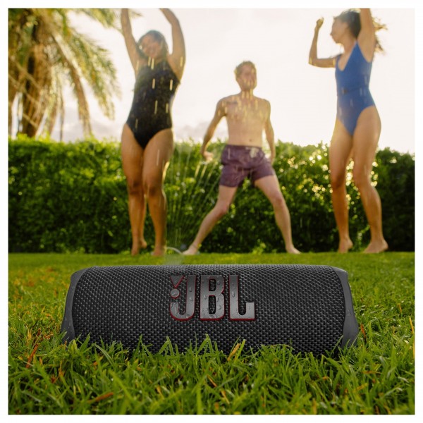 JBL Flip 6 Portable Bluetooth Speaker, Black at AV.com