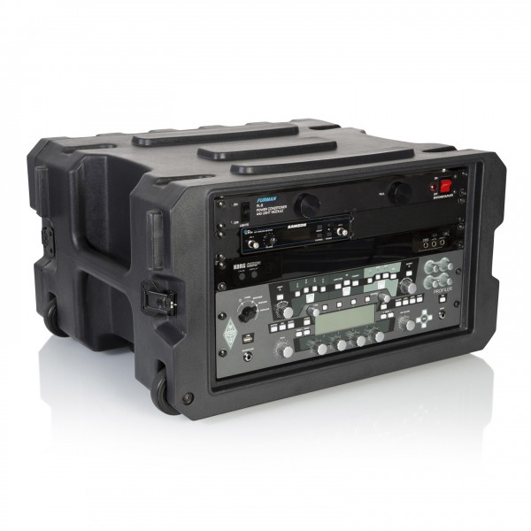 Gator Pro-Series 6U Moulded Rack Case with Wheels, 19″ at Gear4music