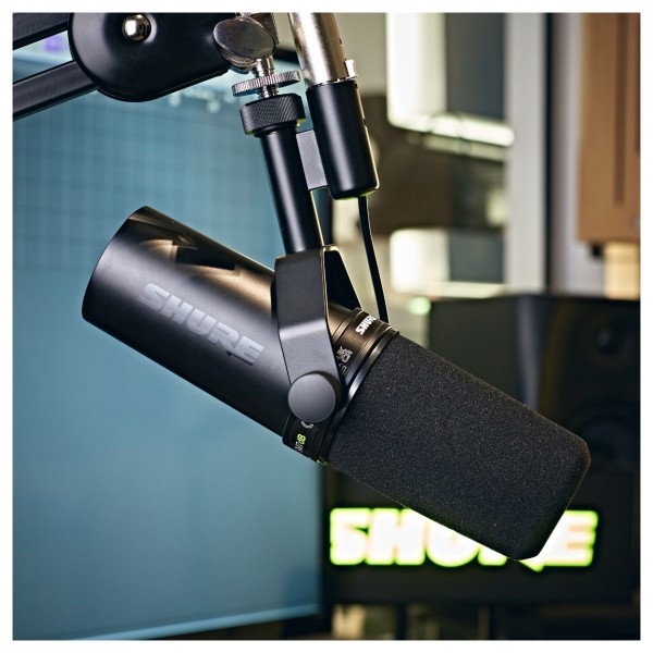 Shure SM7dB Active Dynamic Microphone at Gear4music