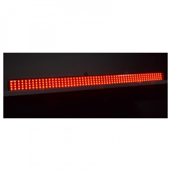 DISC QTX Pixelated LED Wall Strobe Bar at Gear4music