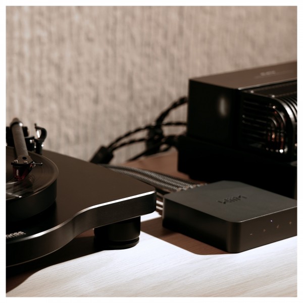 WiiM Pro Plus Audiophile Grade Multi-Room Music Streamer at AV.com